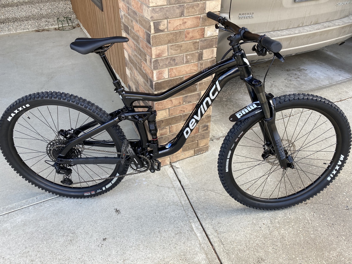 2021 Devinci Marshall