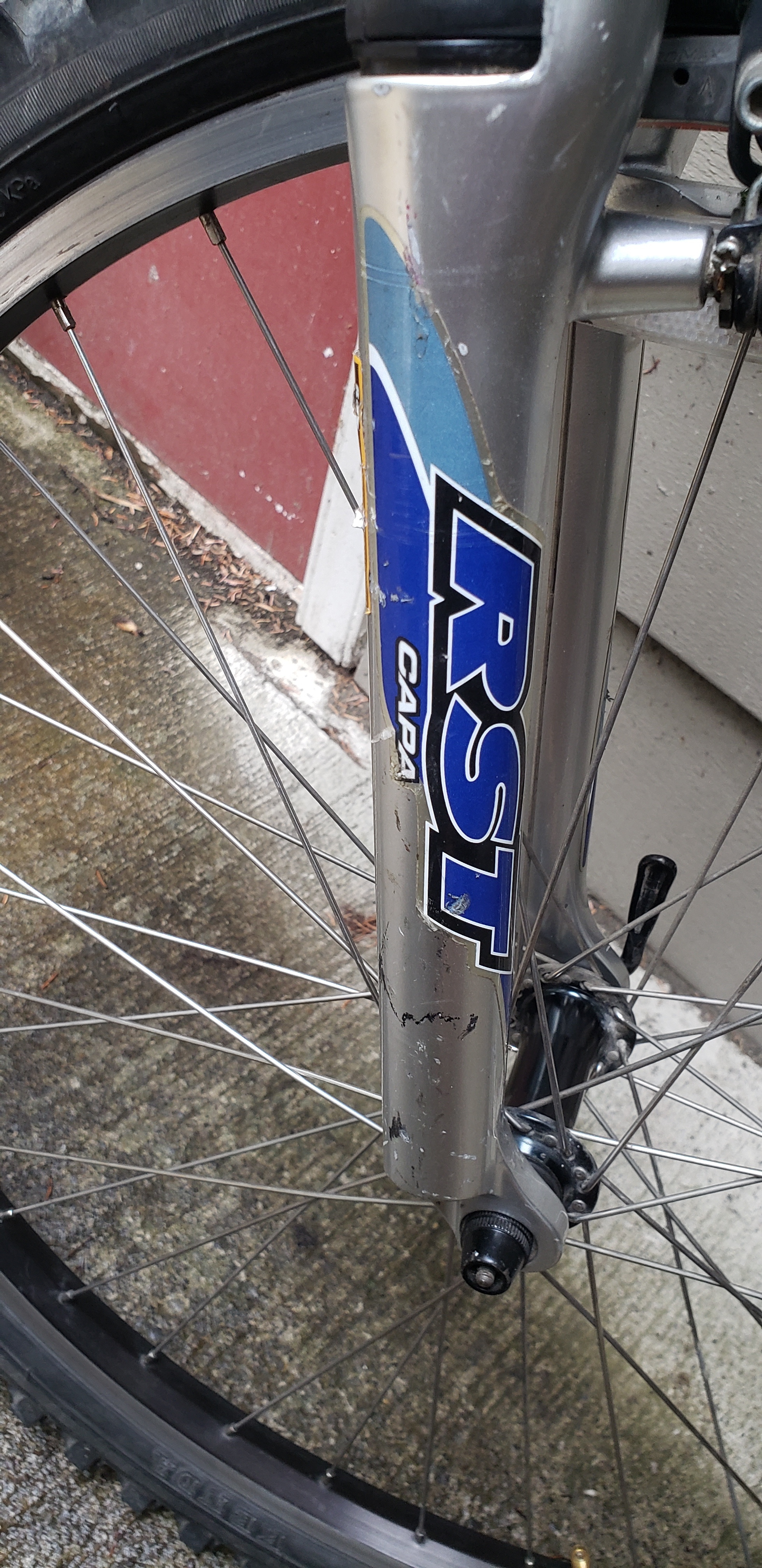 2004 Trek 820