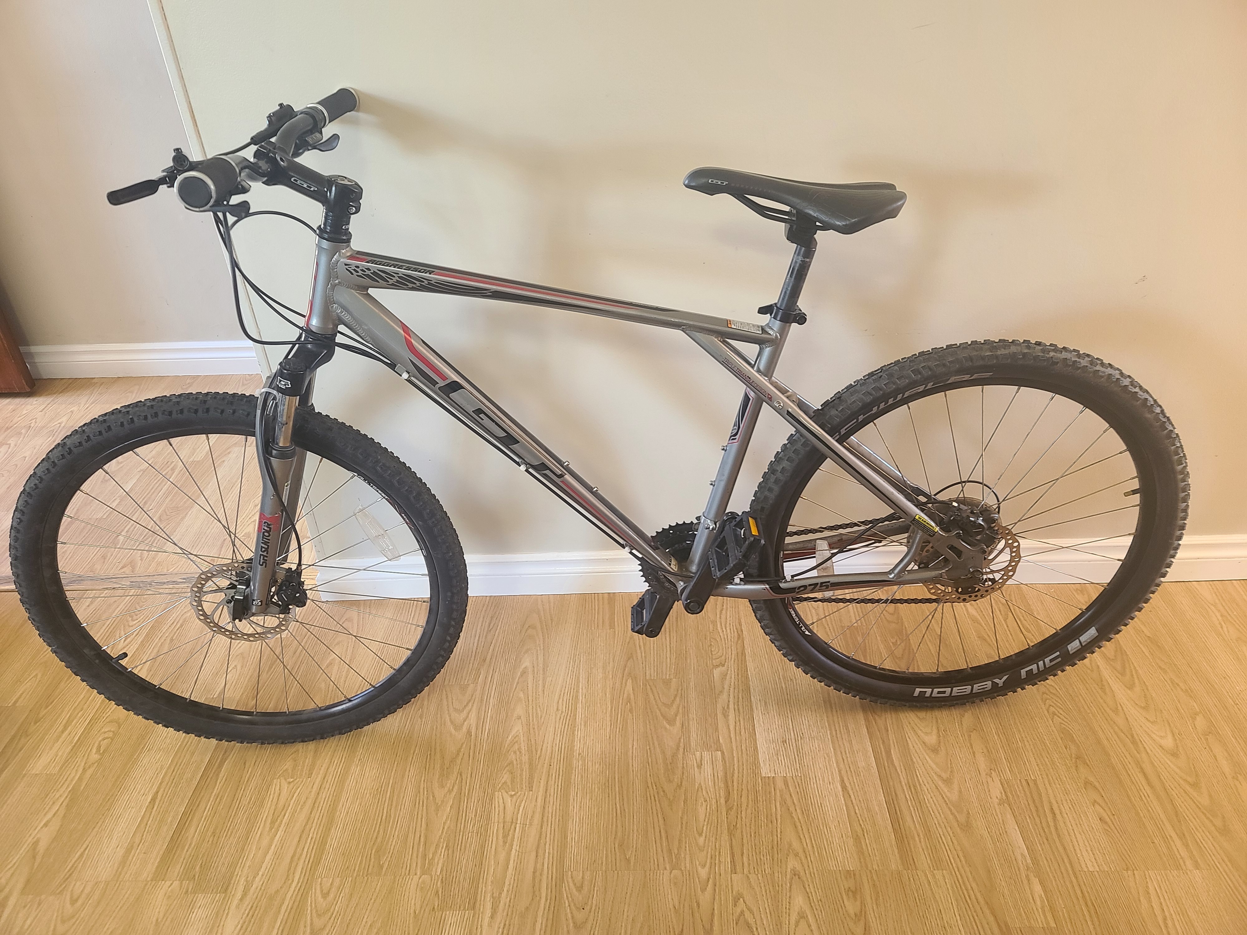 2018 GT Bicycles Aggressor Comp