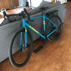 2021 Trek Checkpoint ALR5