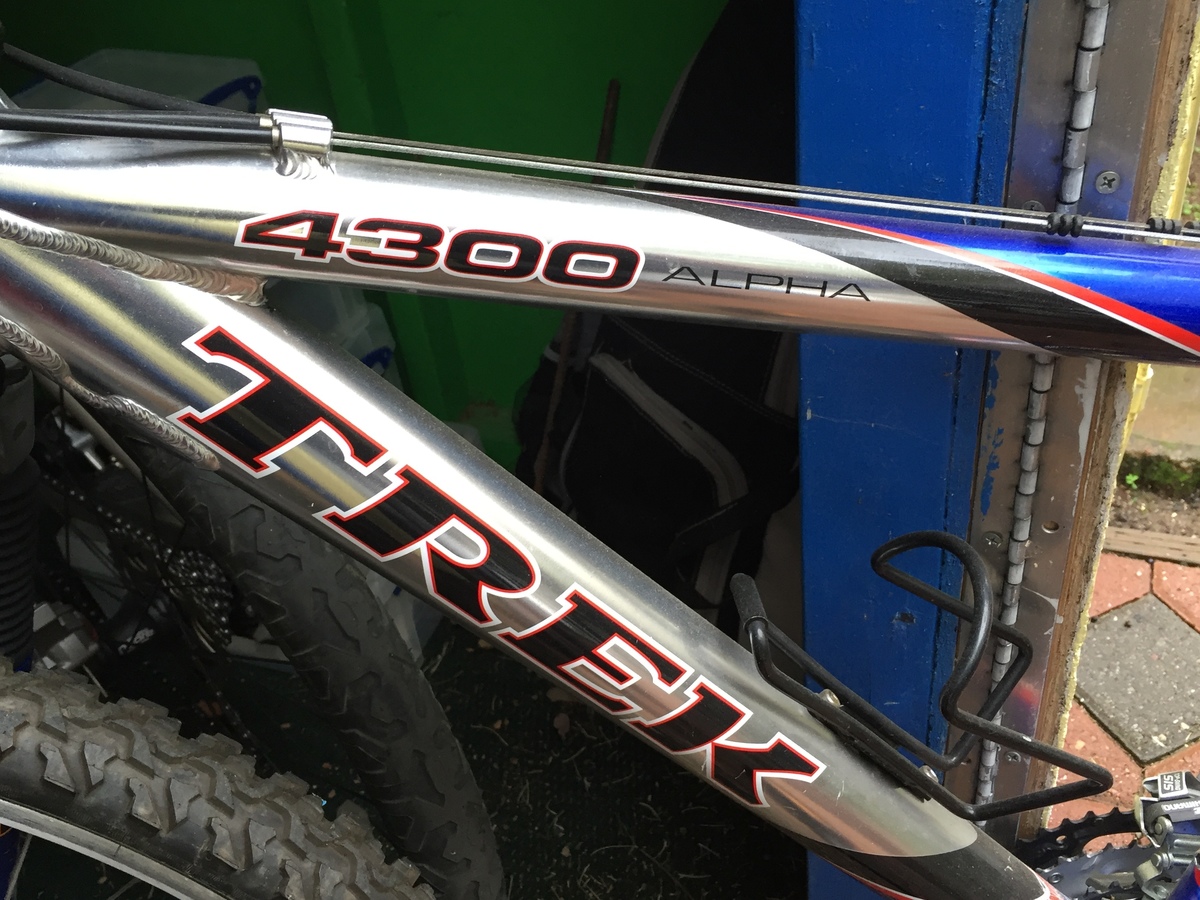 2011 Trek 4300 Alpha