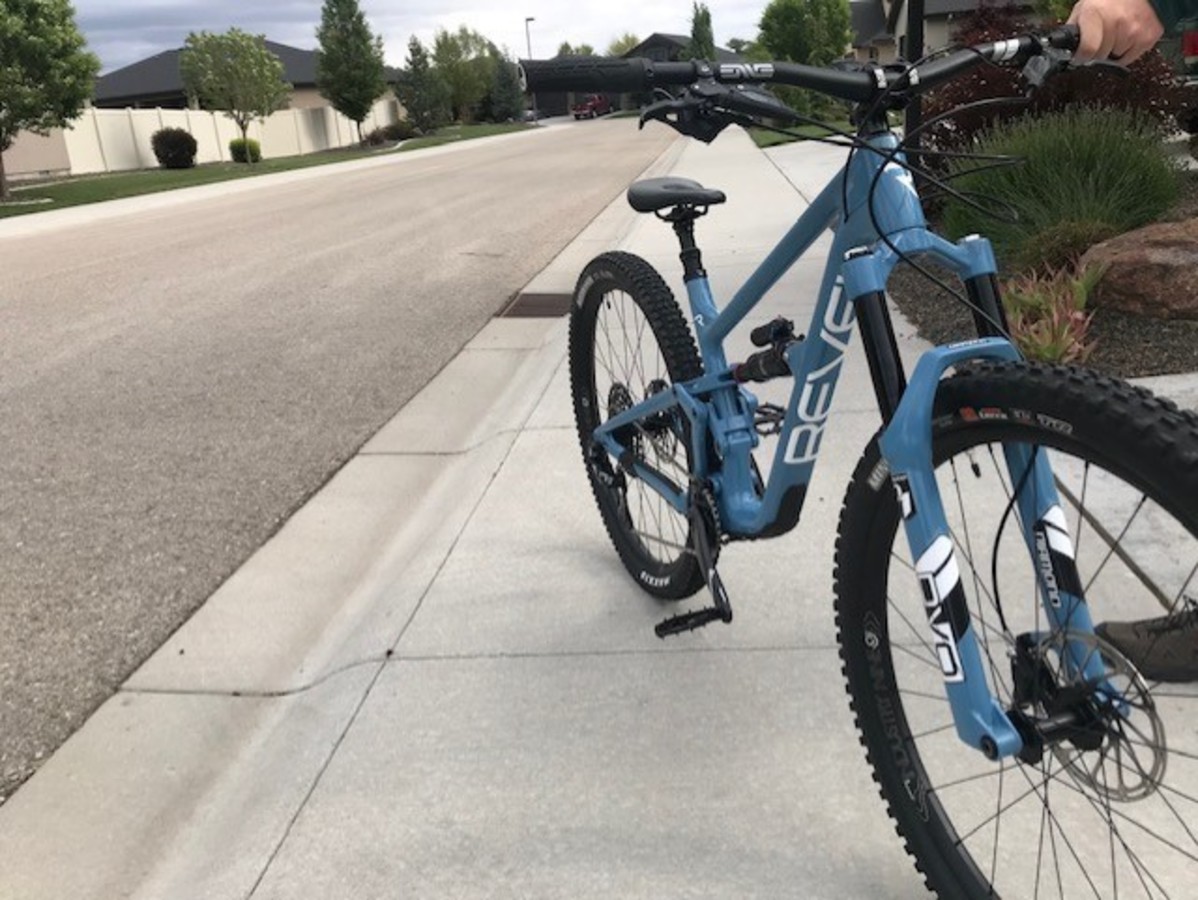 2021 Revel - Model is Rascal 29" Full Suspension Revel Rascal