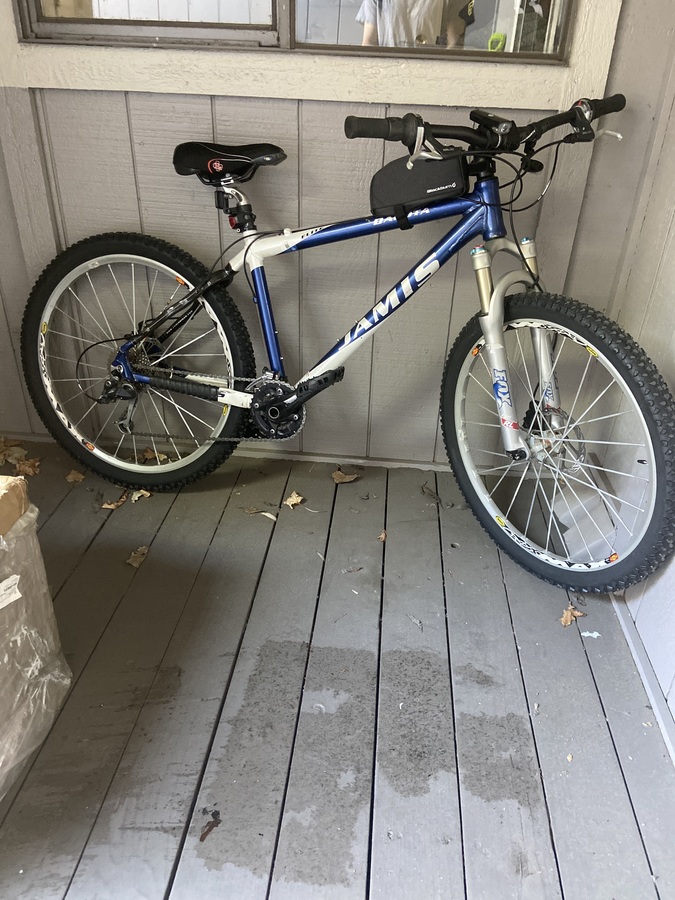 Jamis Dakota D29 Elite