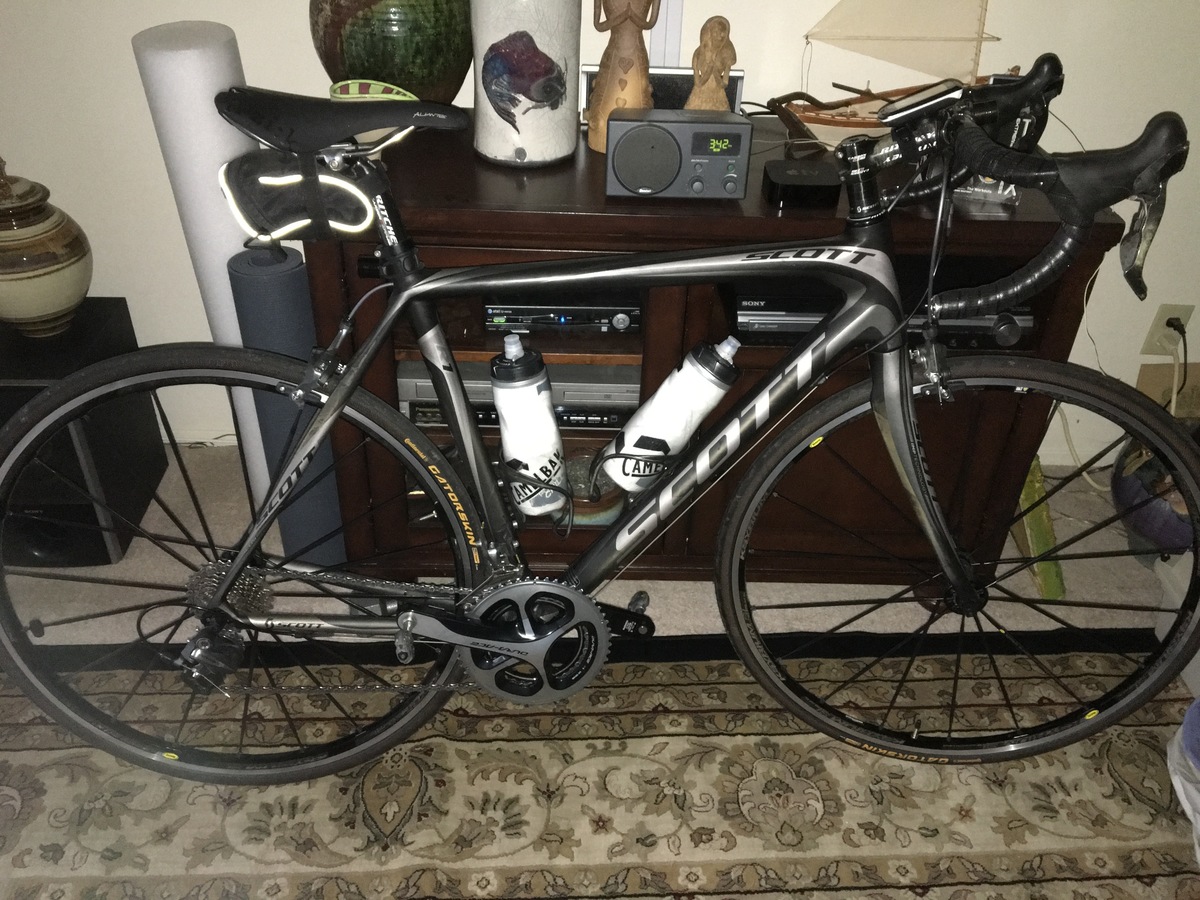 2011 SCOTT ADDICT