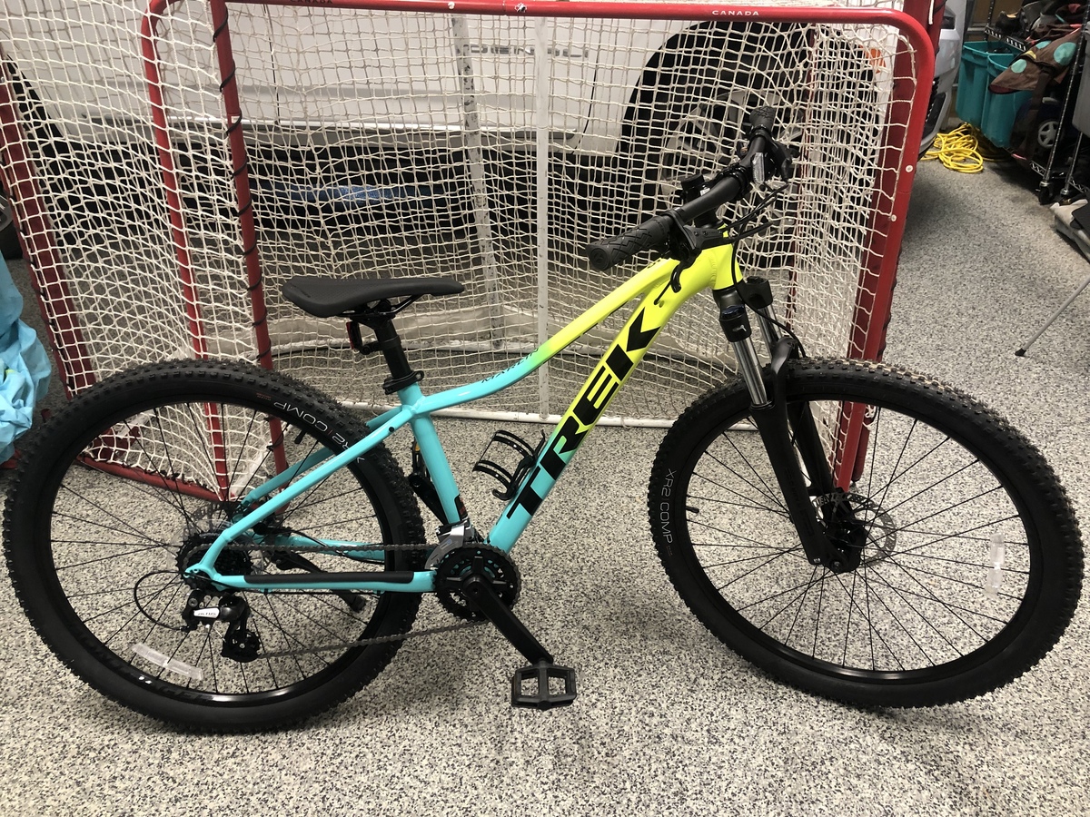 2022 Trek Trek Marlin 5 Small Hardtail Mountain...