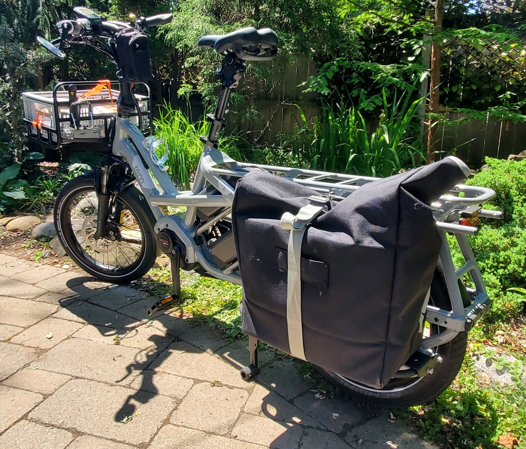 2021 Tern GSD R14 cargo bike rear