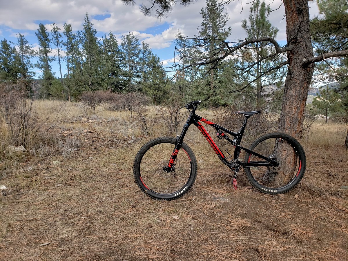 2018 Rocky Mountain Bicycles Altitude 70