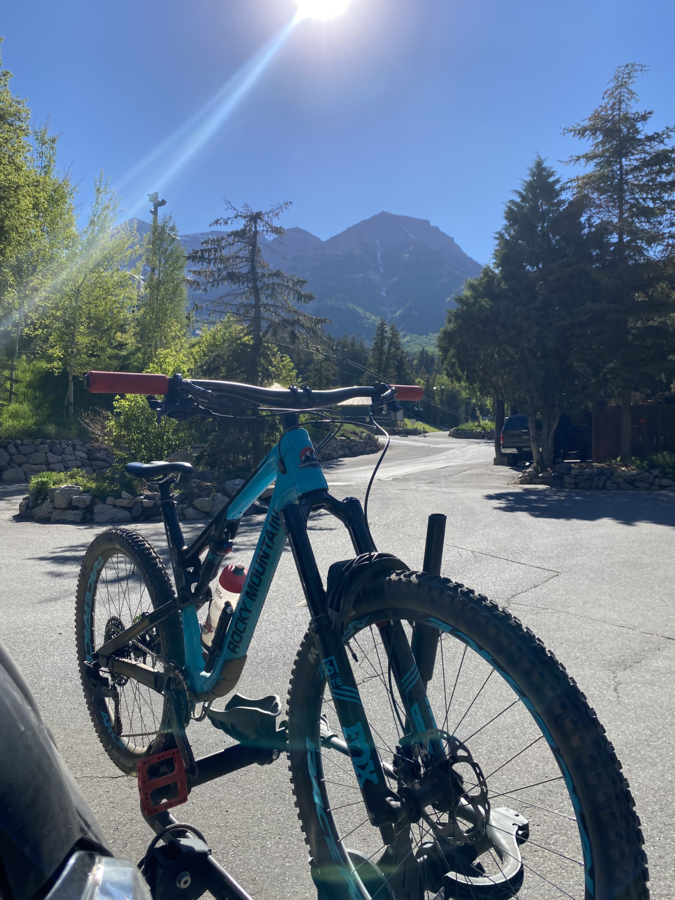 2019 Rocky Mountain Bicycles Thunderbolt 90 BC