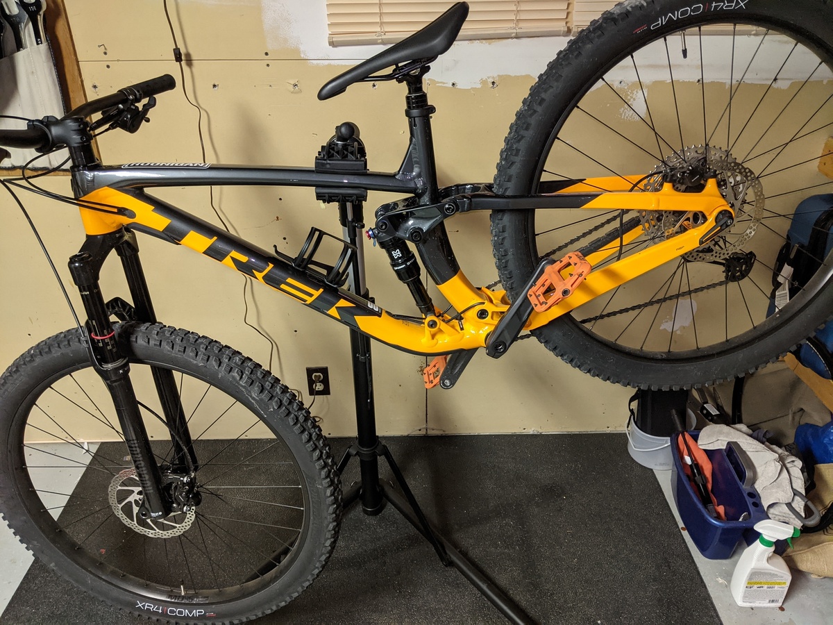 2021 Trek EX 5