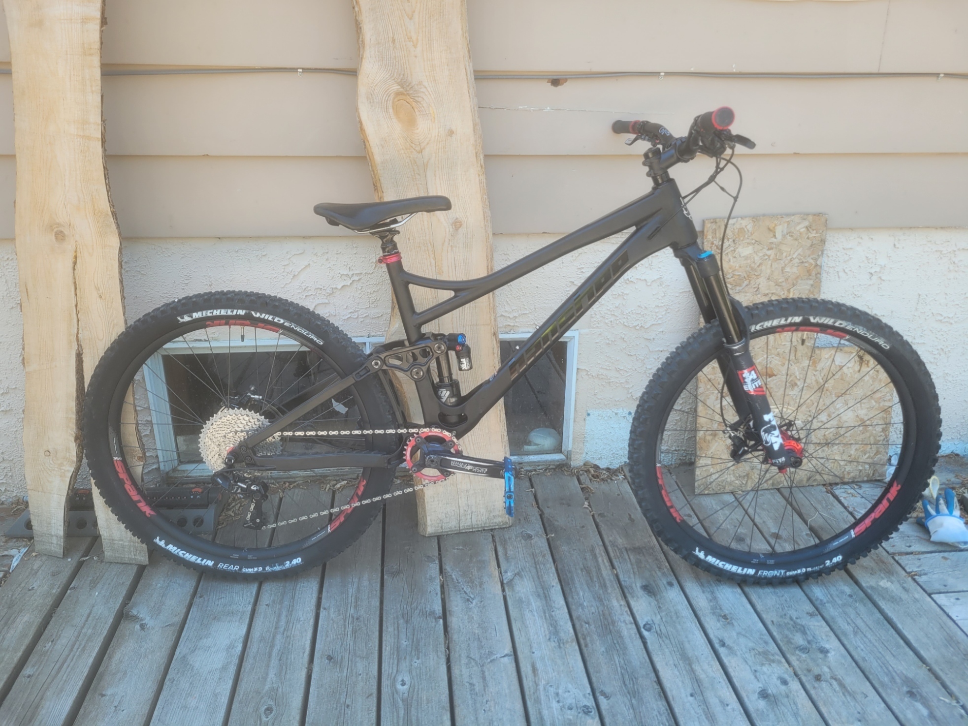 2021 Banshee Bikes Rune V3