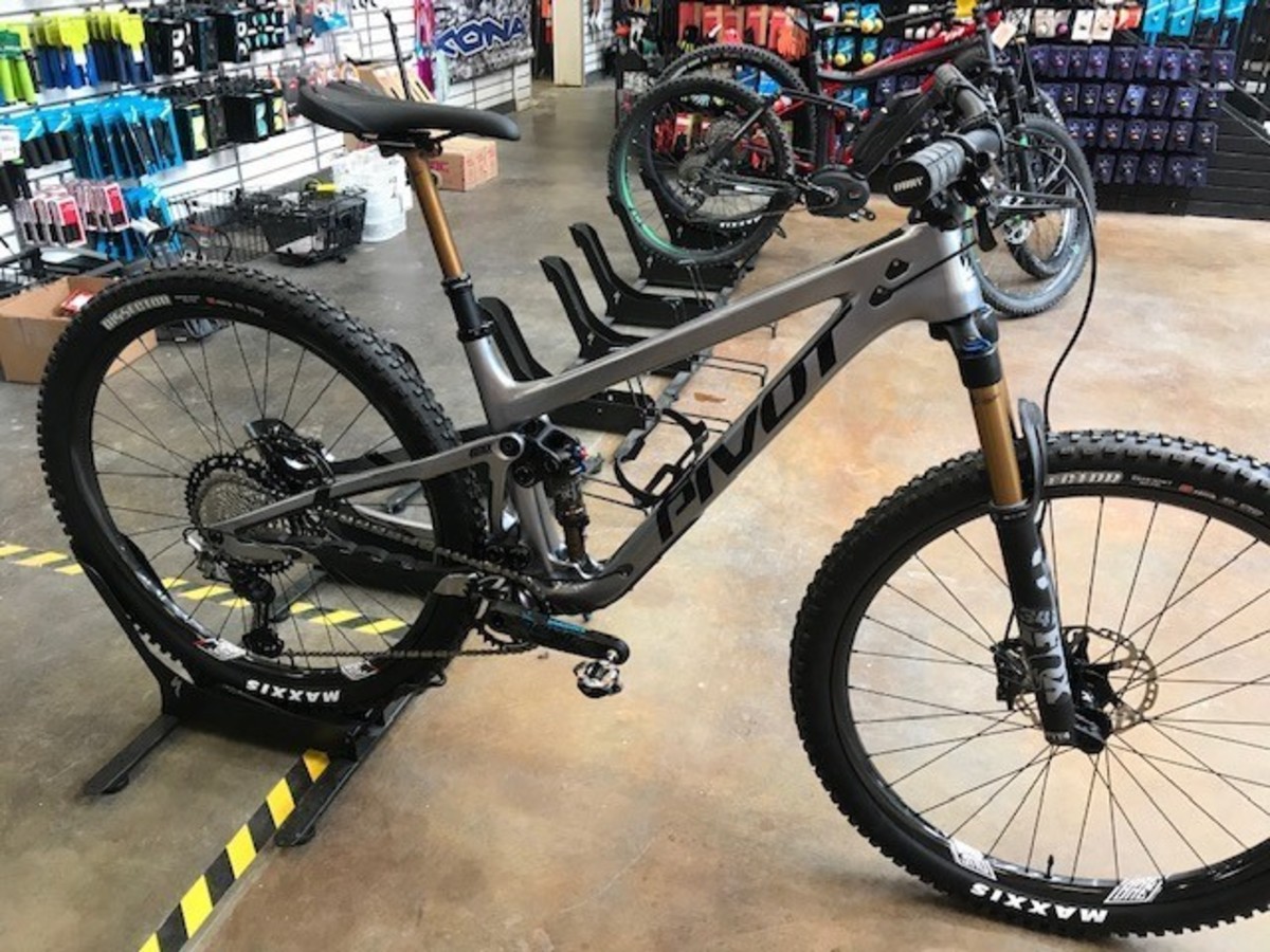 2021 Pivot Trail 429