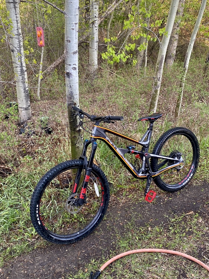 2021 Intense Primer S