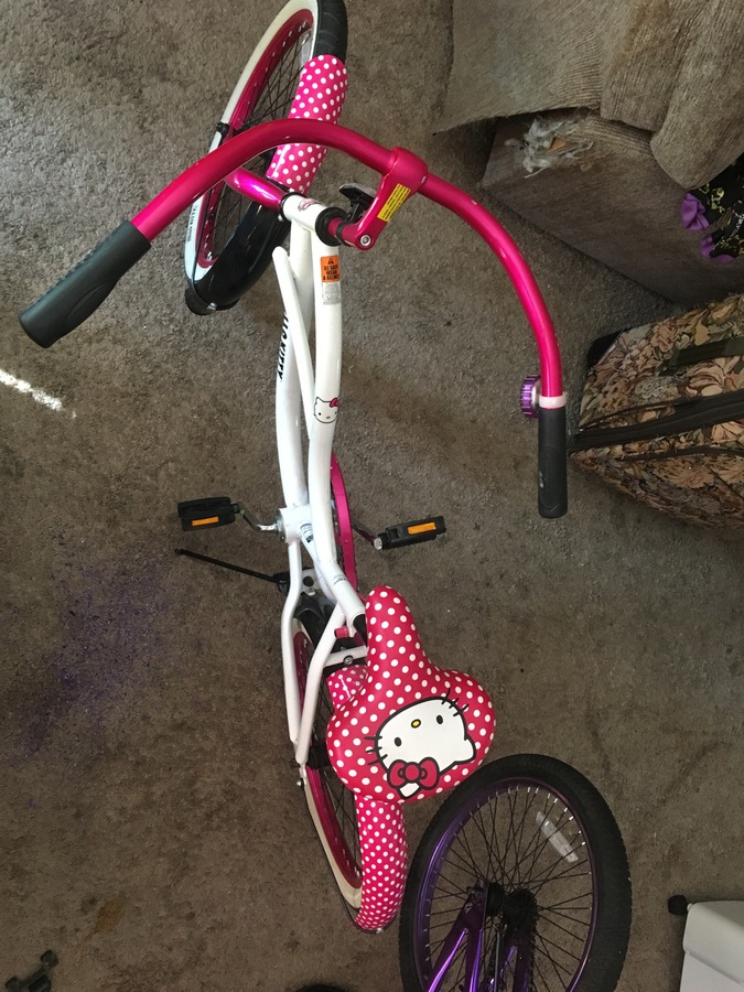 Unknown 20” Hello Kitty Beach Cruiser
