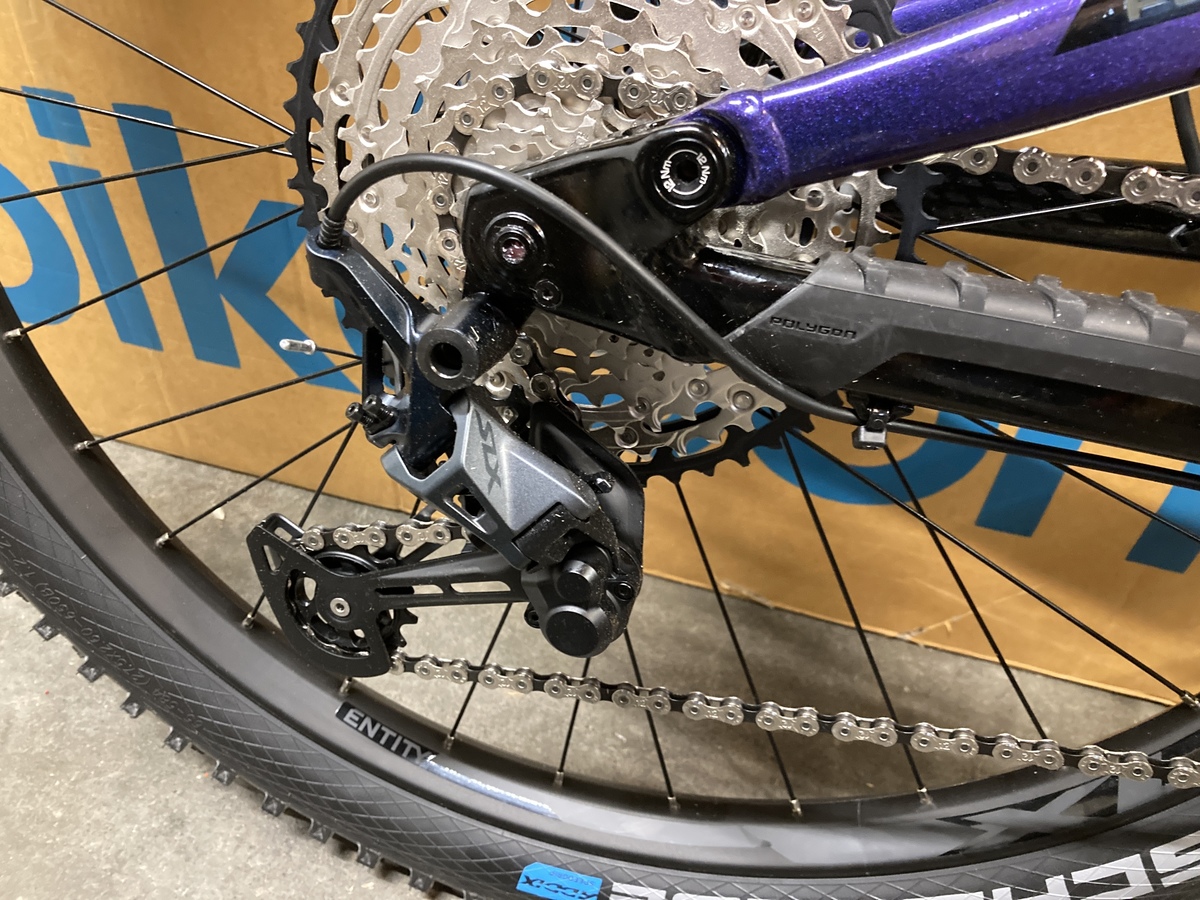 2021 Polygon Siskiu T8