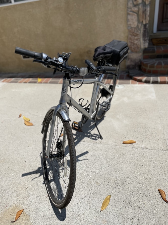 2017 Priority Bicycles CONTINUUM × 1