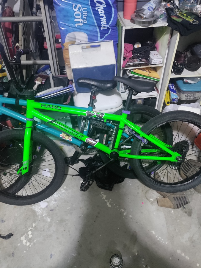 2021 Haro shredder