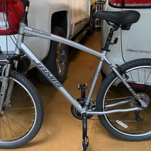 2021 Jamis Explorer A1