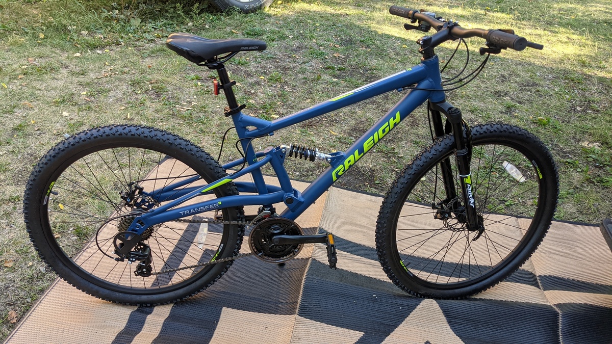 2021 Raleigh Tracker