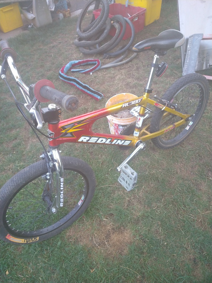 2000 Redline RL 380