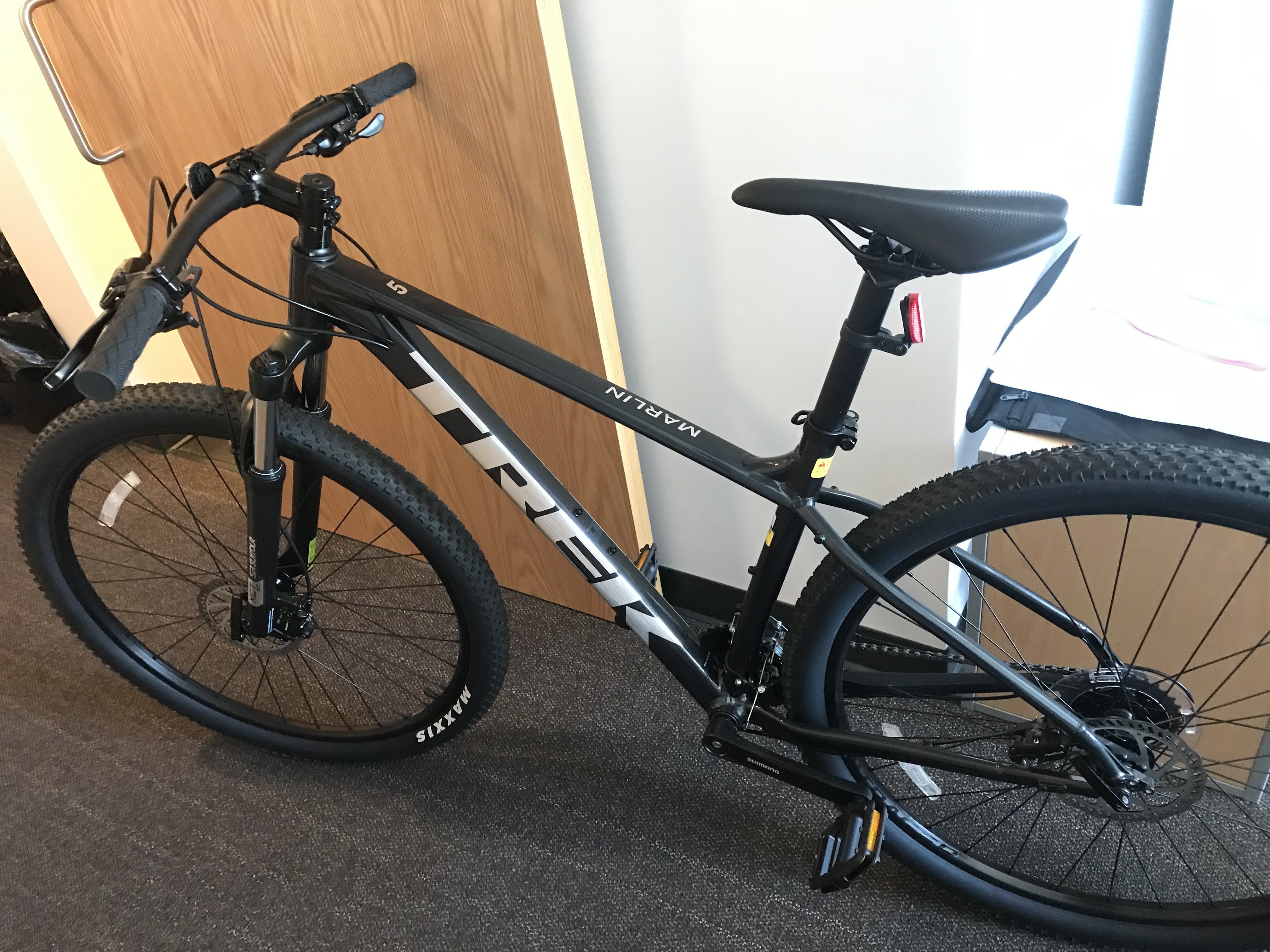 2022 Trek 2022 MARLIN 5 ML 29 LITHIUM GREY