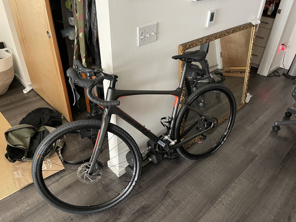 2021 Giant Revolt Advanced 3