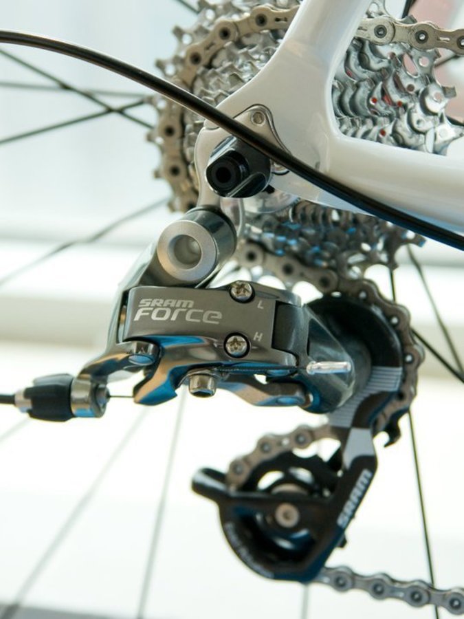 2010 Swift Carbon Attack R825