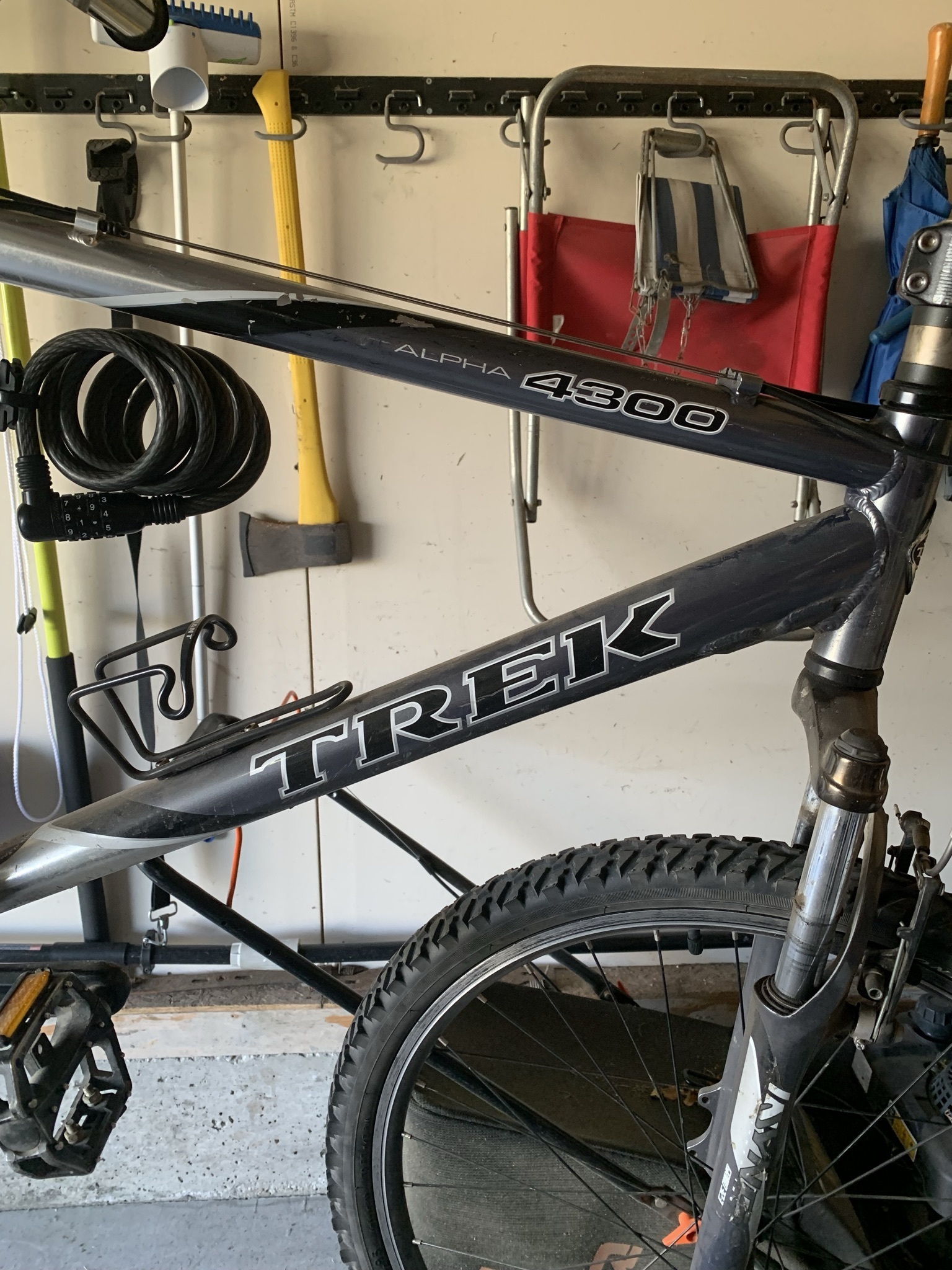 Trek Alpha 4300