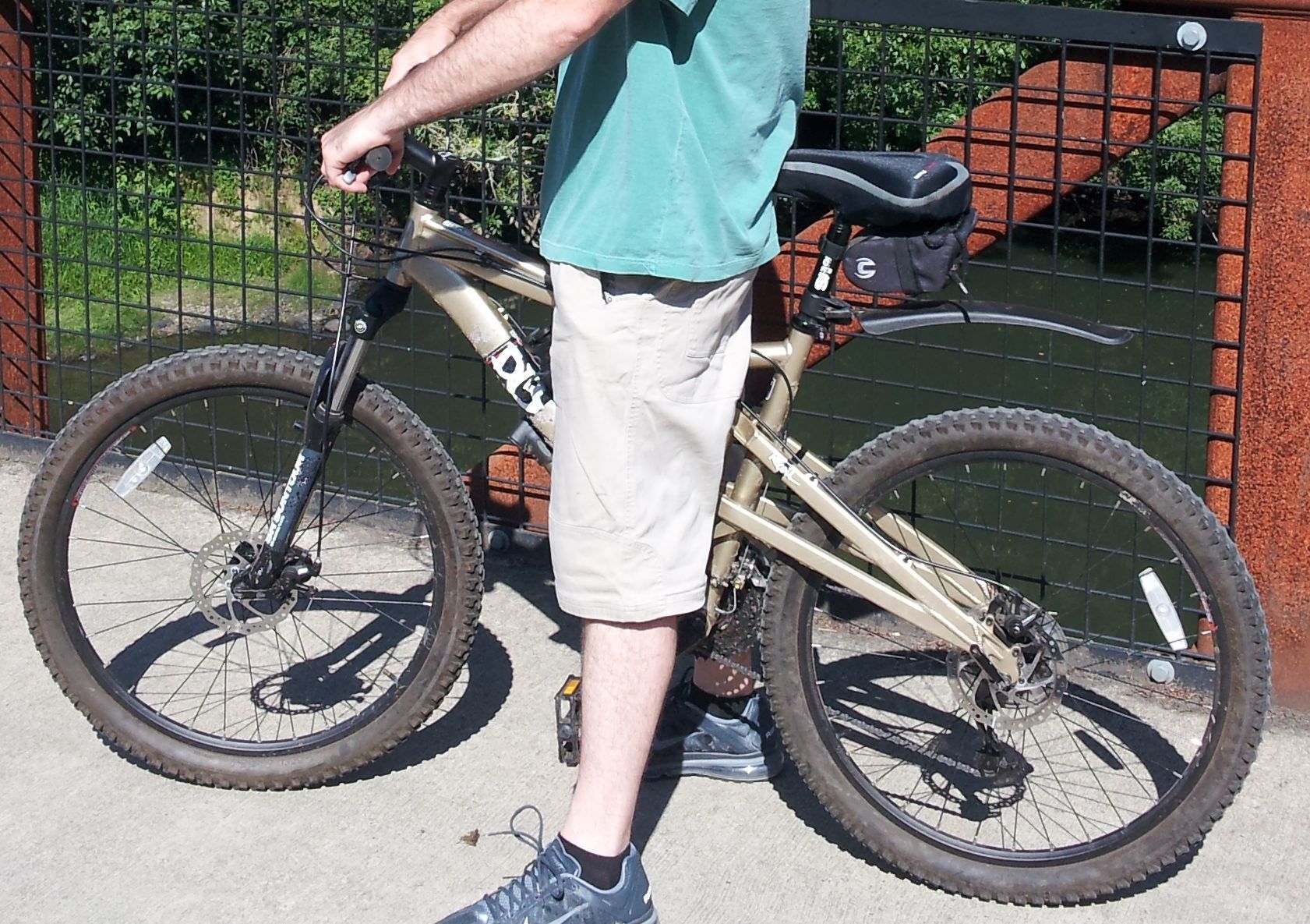 Stolen 2010 Diamondback DB Recoil Full Suspension Mountain Bike