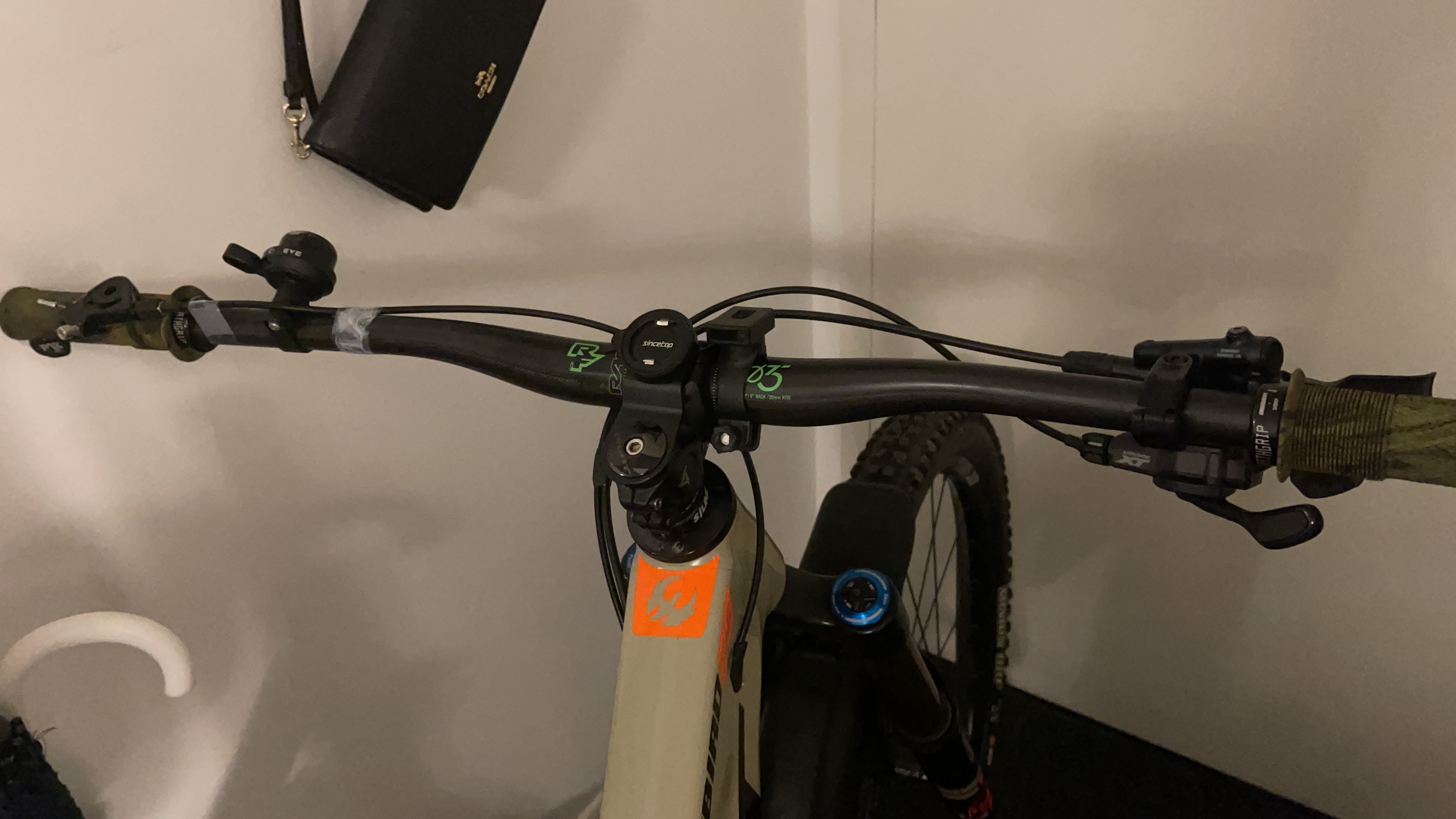 2020 Pivot Firebird 29