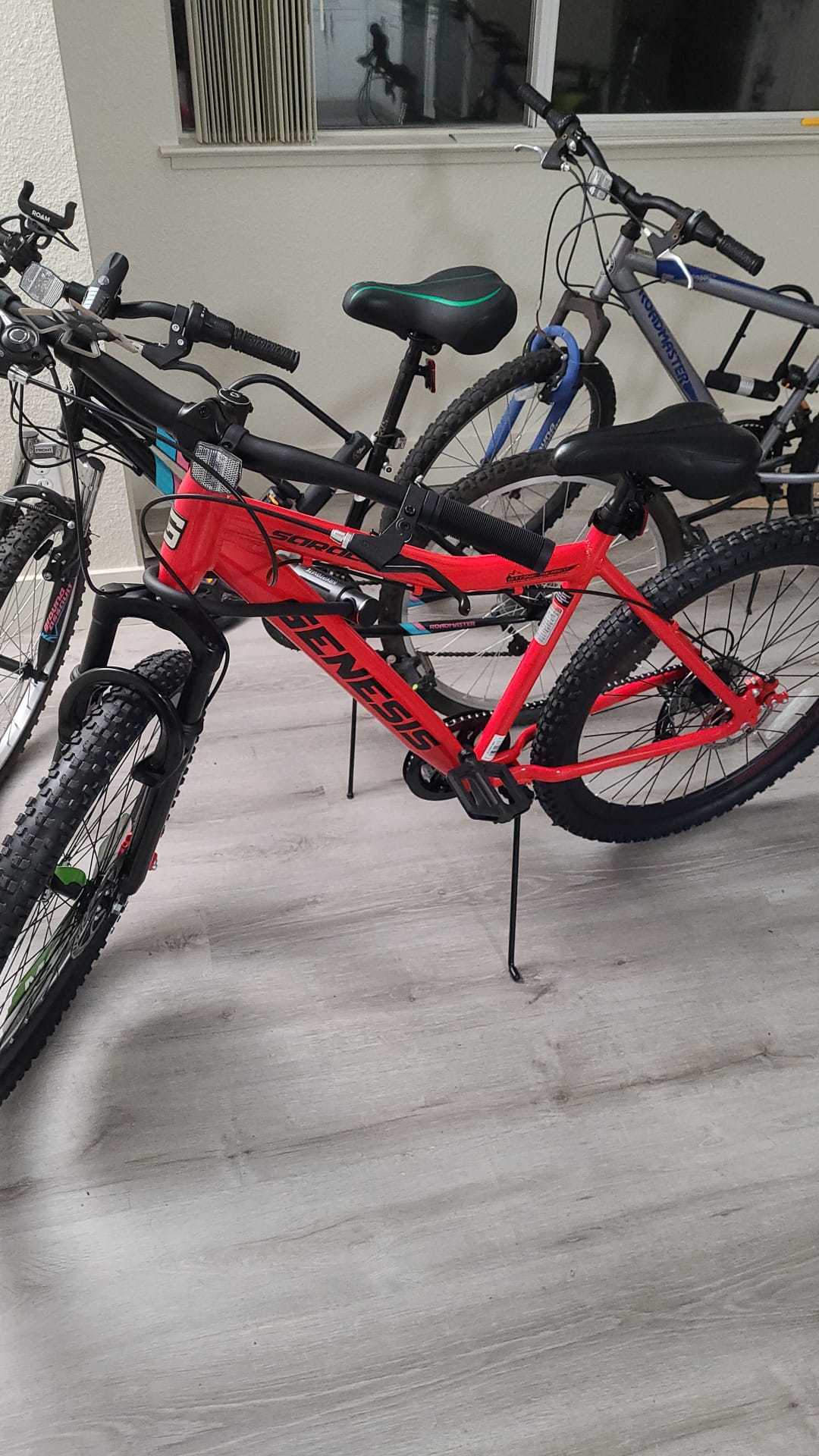 Other 26" Mens Genesis Saracino