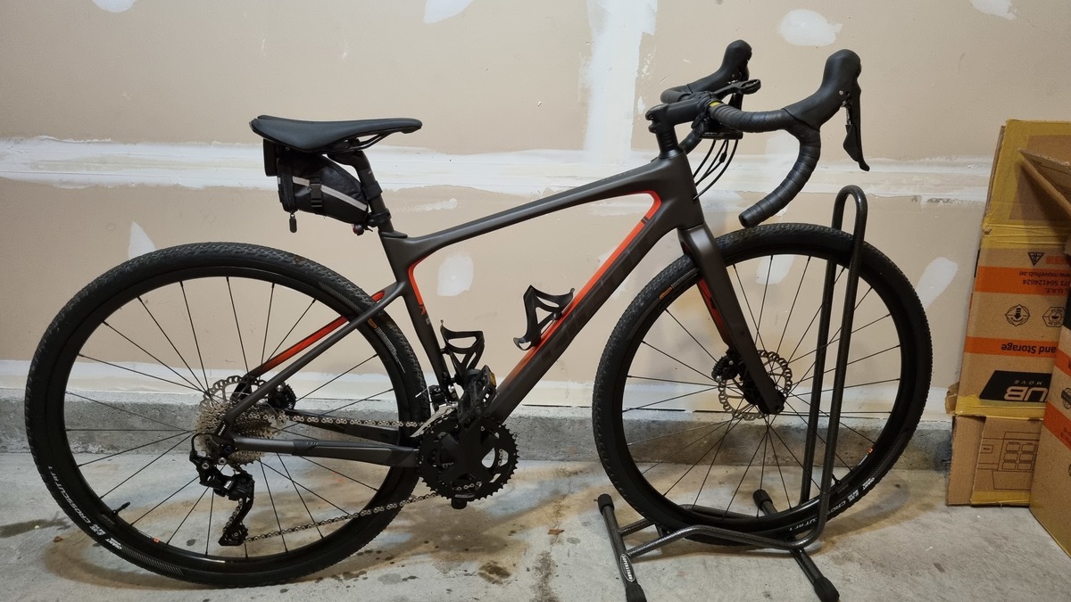 2021 Giant REVOLT ADVANCED 3