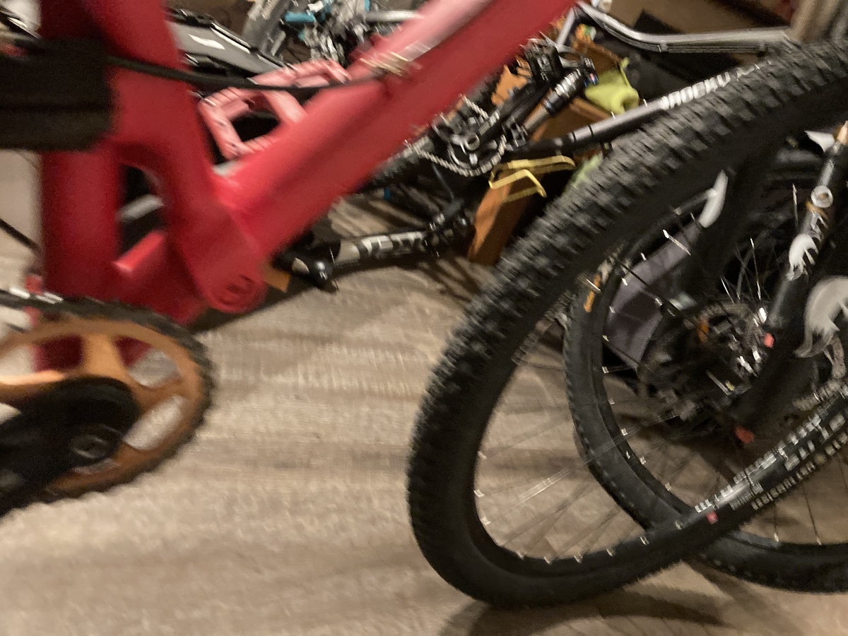 Santa Cruz Superlight