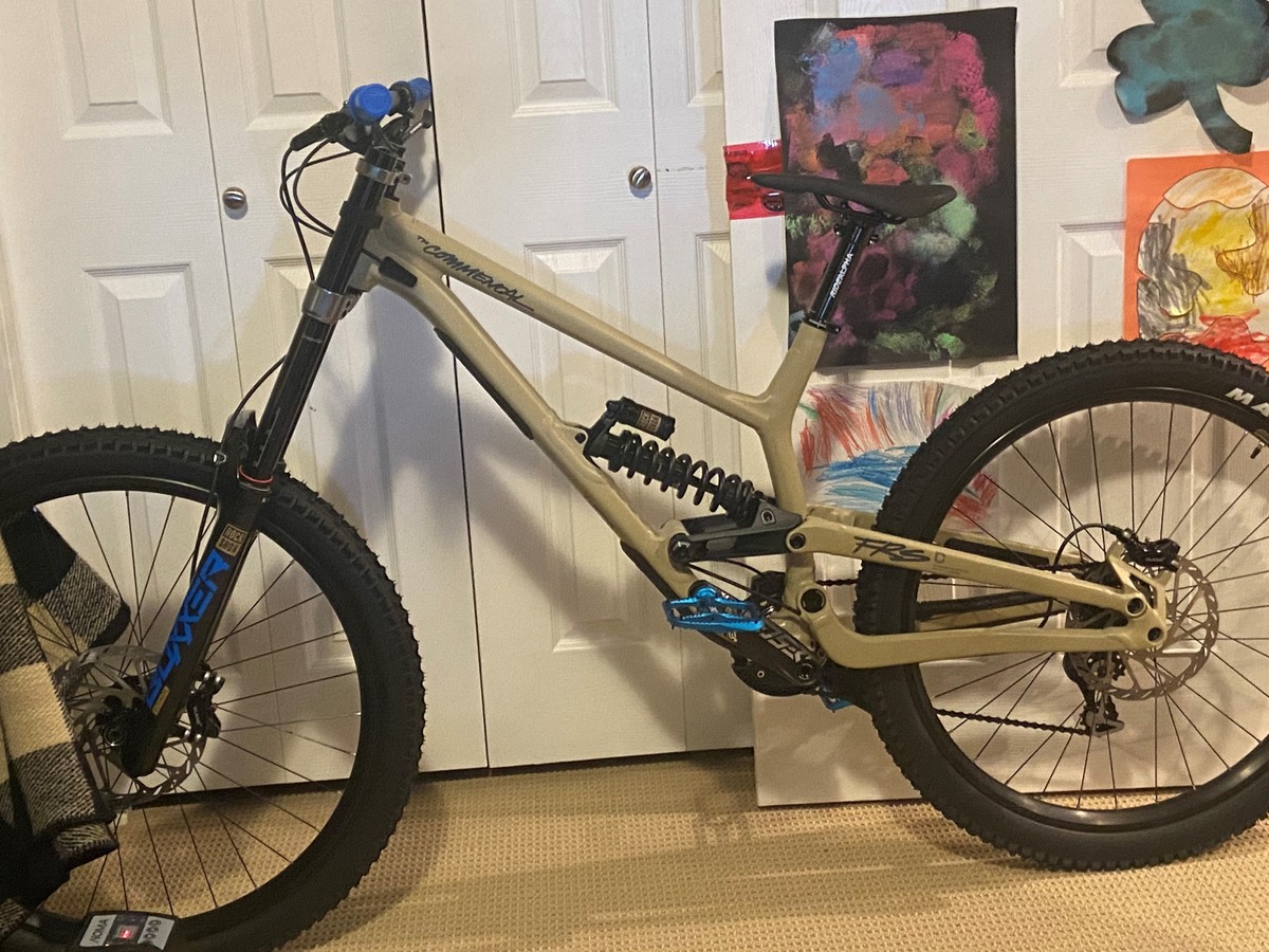 2021 Commencal Bikes Furious Ride