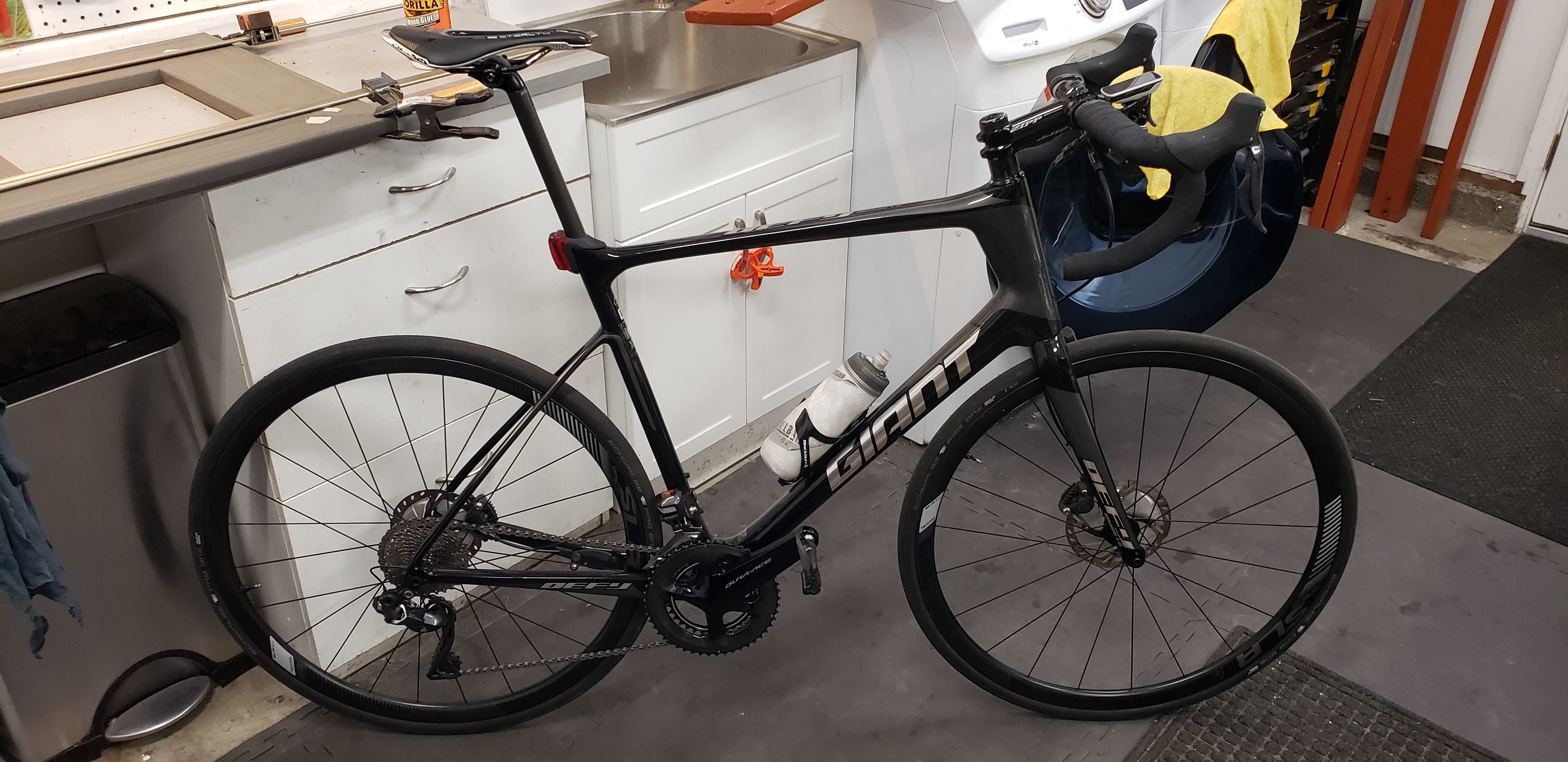 2018 Giant Defy advanced pro 0