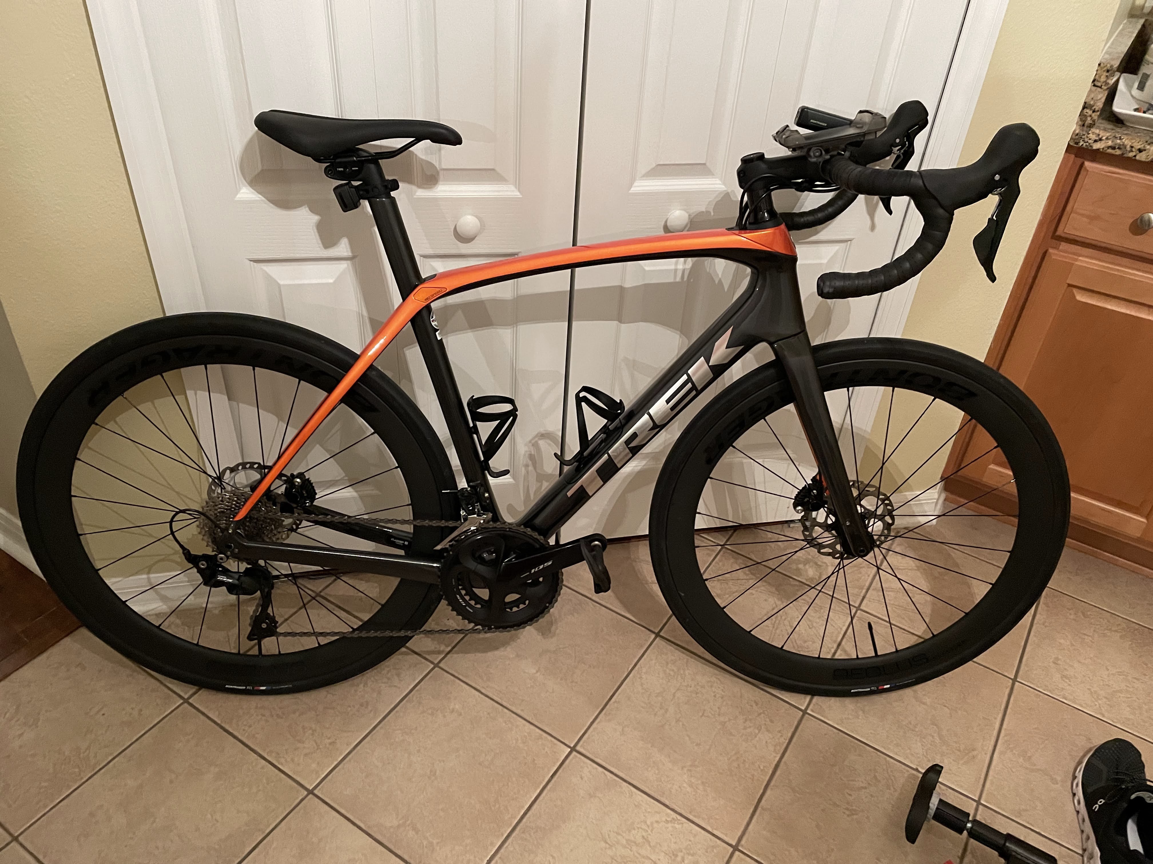 2021 Trek DOMANE SL5 DISC