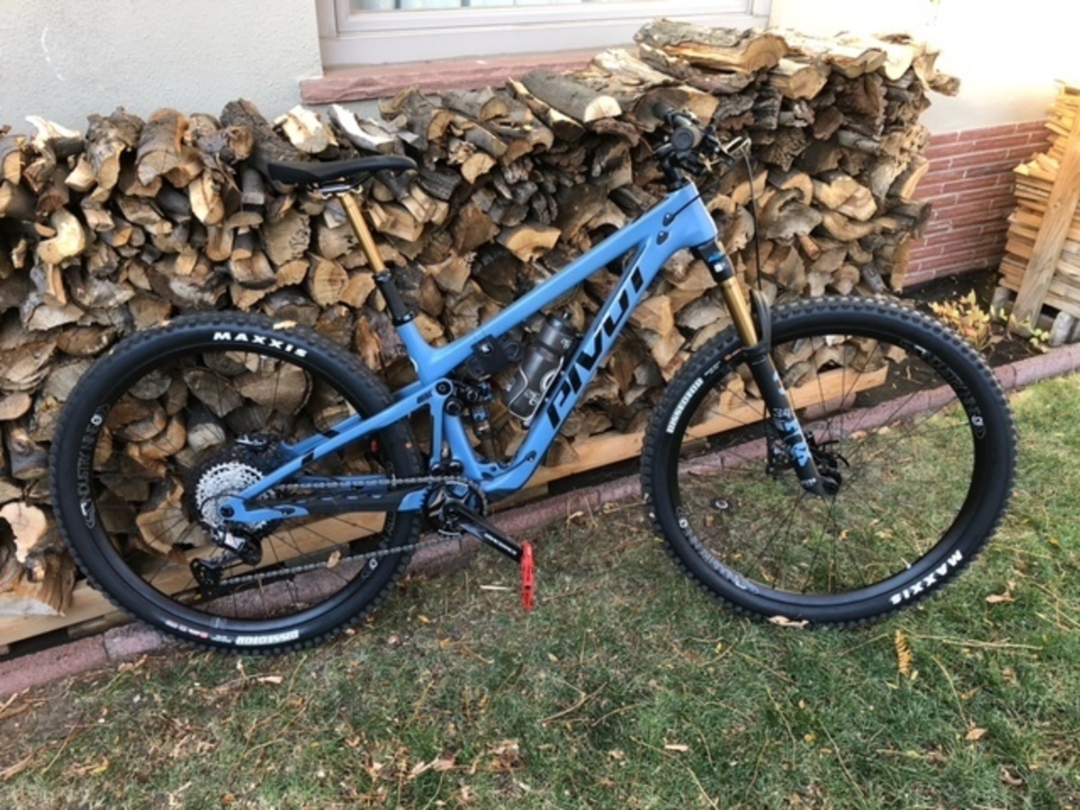 2021 Pivot Trail 429