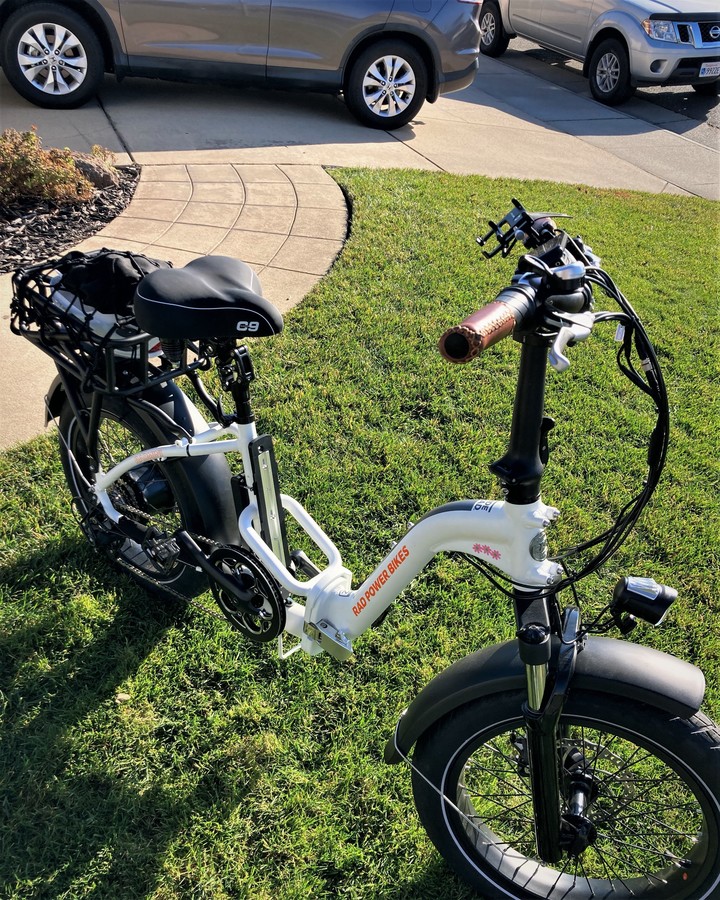 2022 Rad Power Bikes RADMINI ST with motor_White