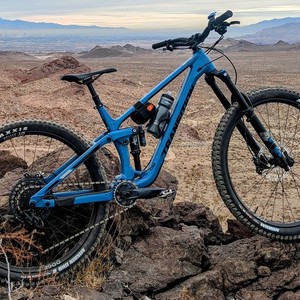 2022 Transition Bikes Sentinel
