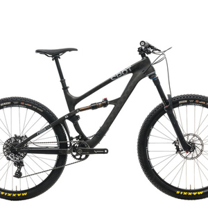 2017 Spot Brand Rollik 557