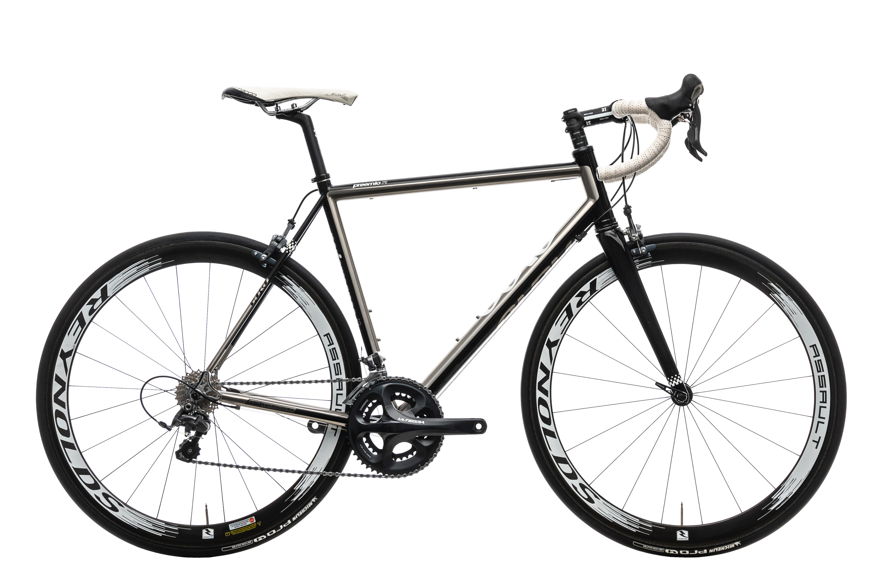 2013 Guru Praemio R Titanium