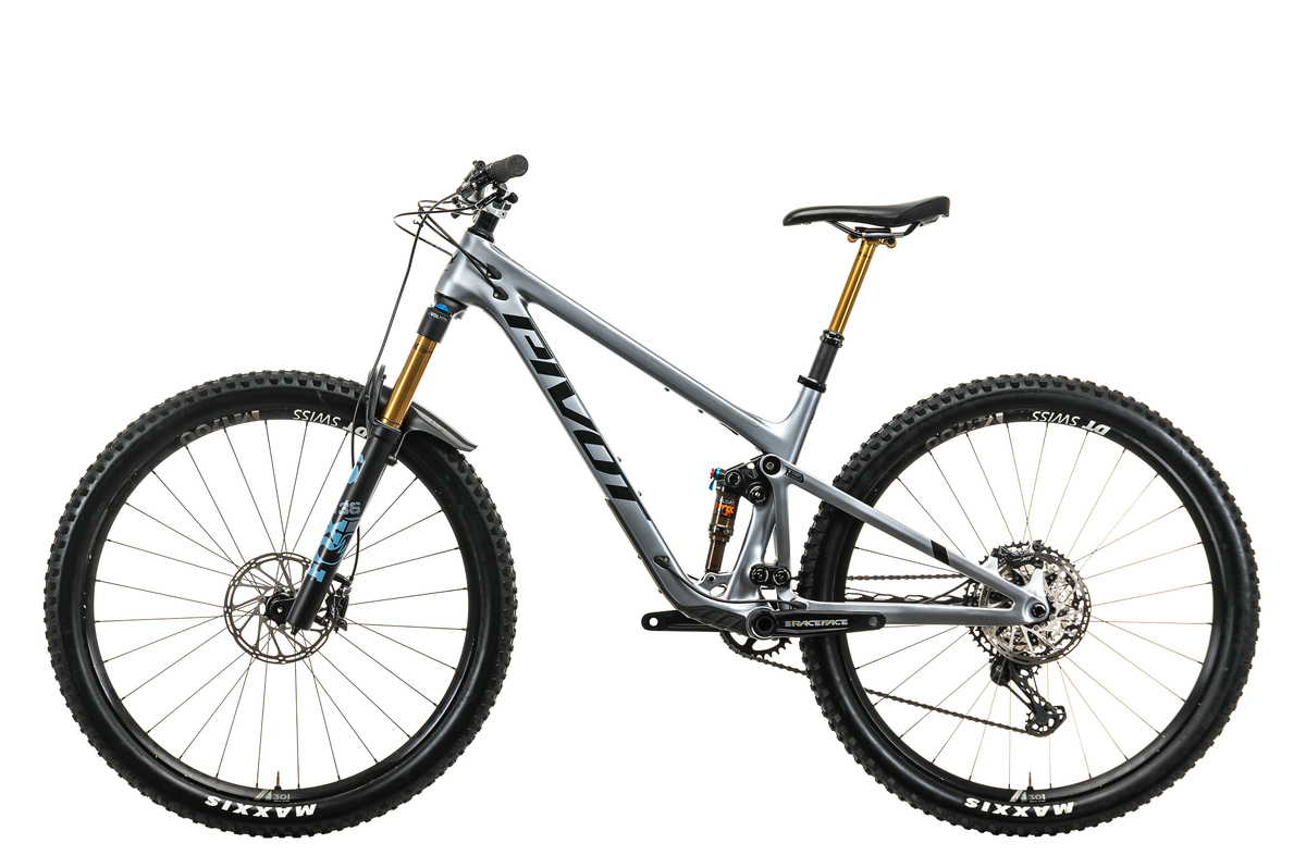 2021 Pivot Trail 429 Pro XT/XTR