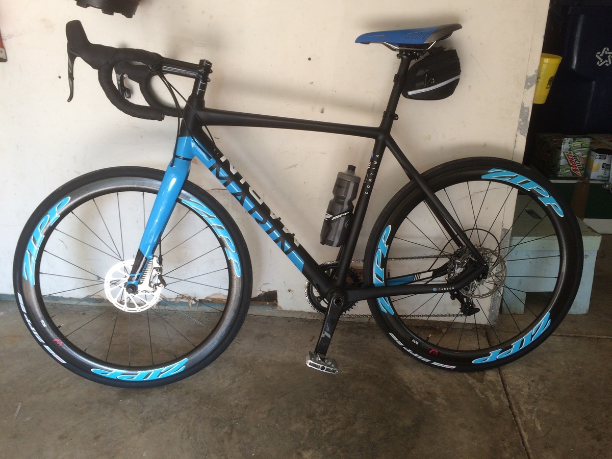 2016 Marin Bikes Cortina