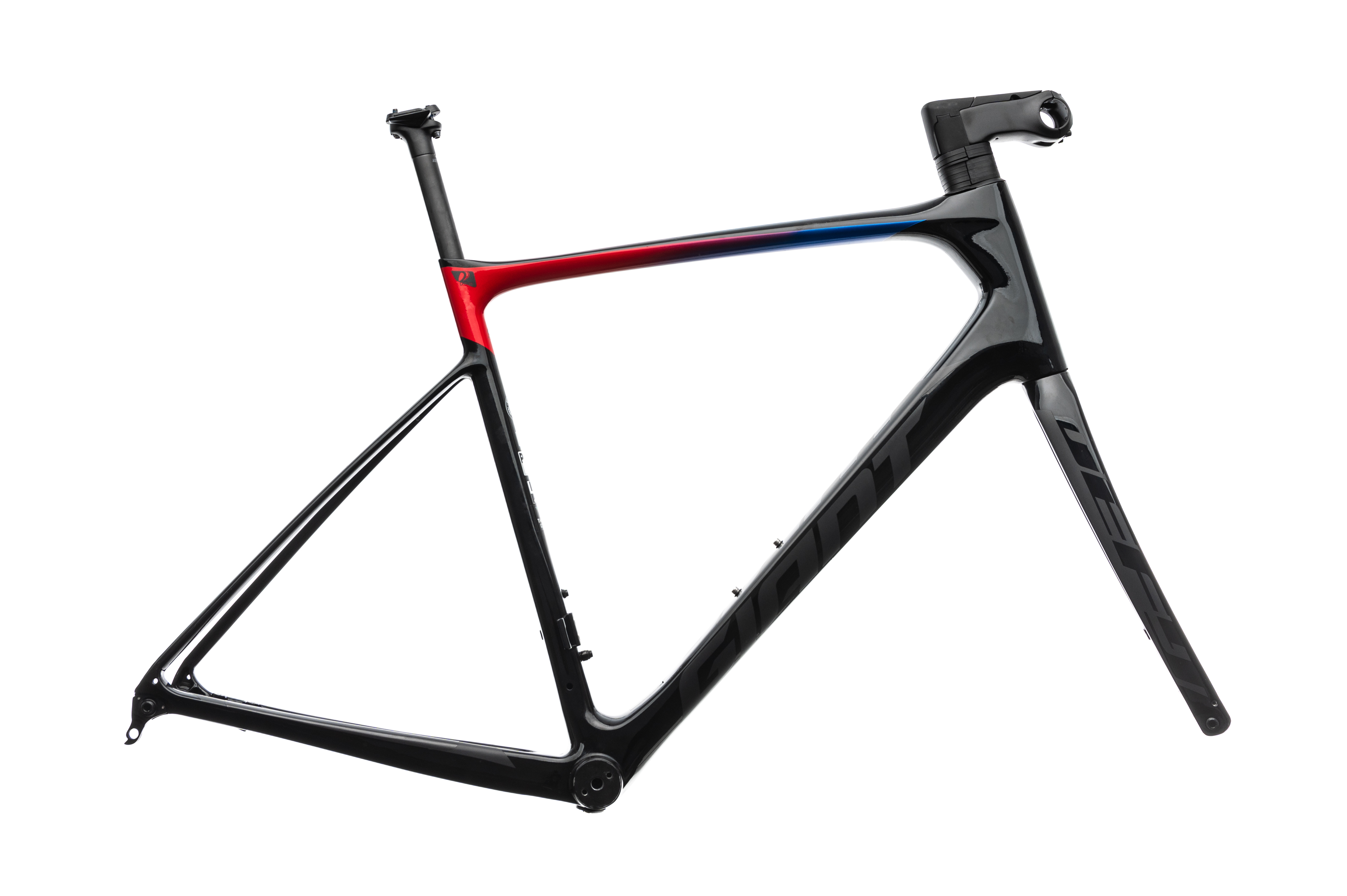 2019 Giant Defy Advanced Pro 1