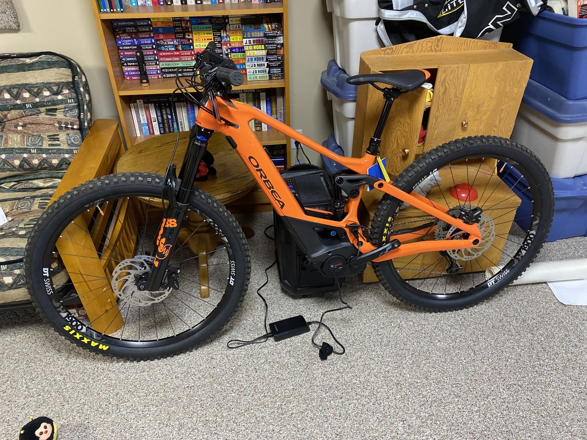 2021 Orbea Wild Fs M10