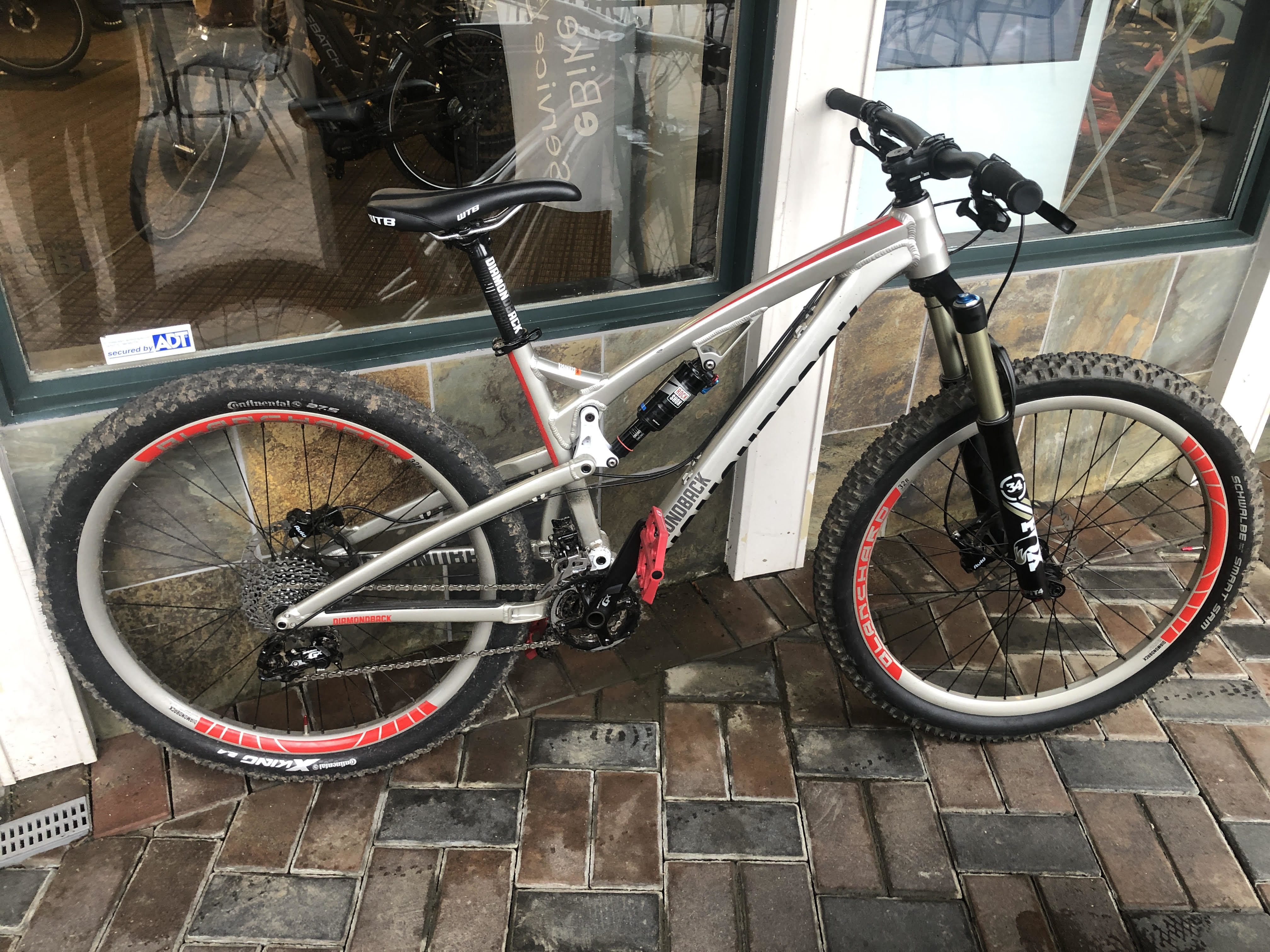 2016 Diamondback Catch