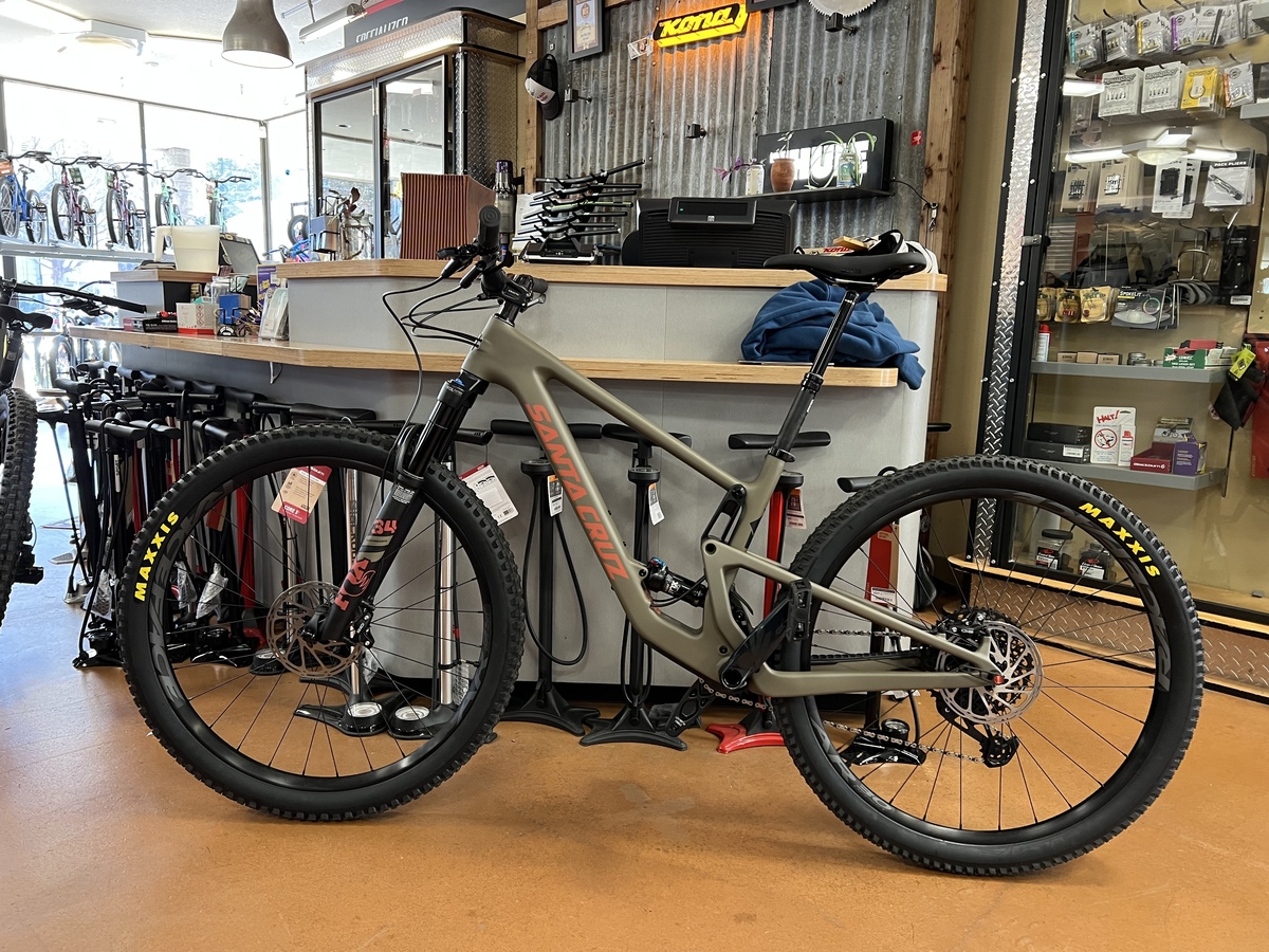 2022 Santa Cruz Tallboy C S
