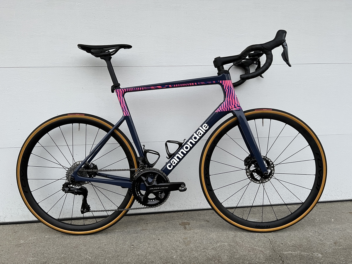 2022 Cannondale Supersix EVO