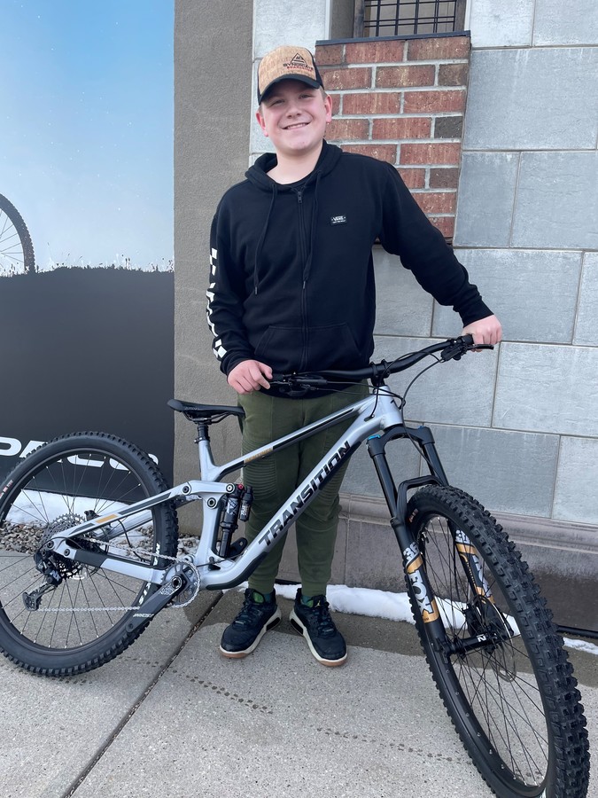 2022 Transition Bikes Sentinel Large