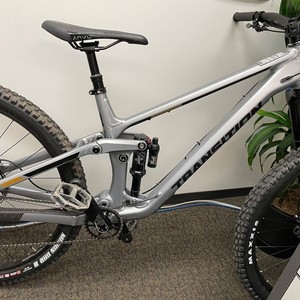 2022 Transition Bikes Sentinel Large