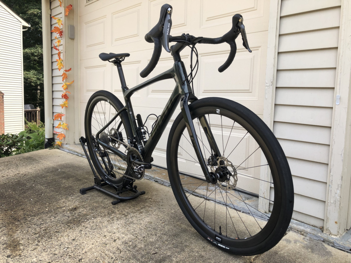 2021 Giant Revolt Advanced 0